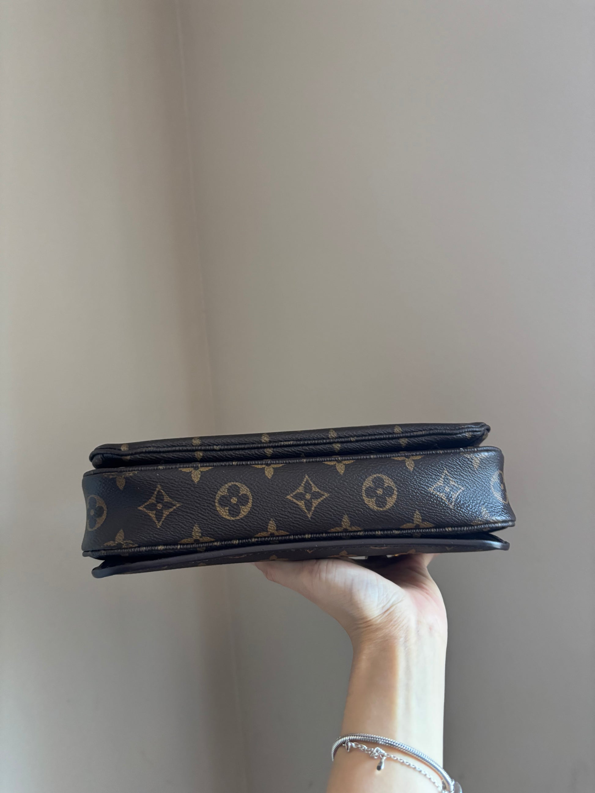 Louis Vuitton Metis Pochette in Monogram – Thrifted Luxe Finds - TLF